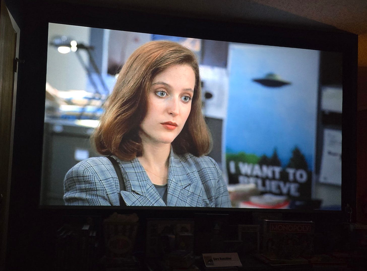 Disney's X-Files Reboot Race Swaps The Cast But They're Not Mulder And ...