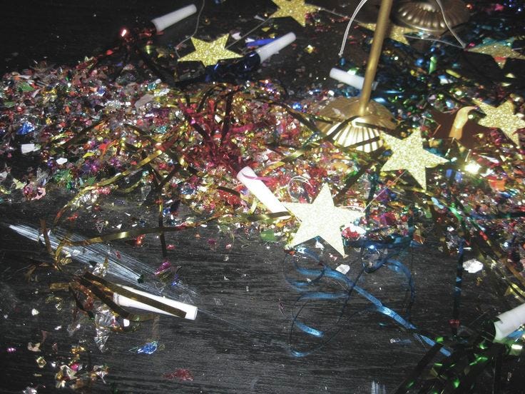 Confetti & Glitter - DAGGERS