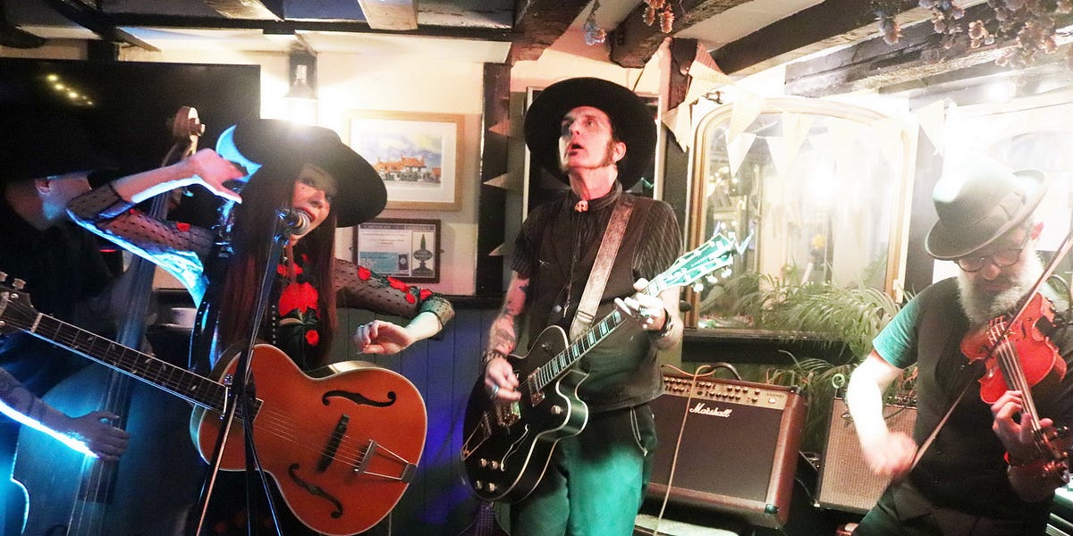 GIG HIGHLIGHTS OF 2025 - Mick Mercer's Panache