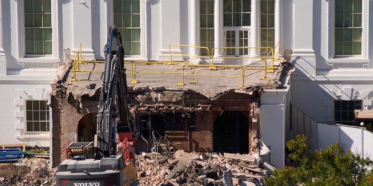 My top 25 postings and 25 quotes for '25 - and a pledge for 2026