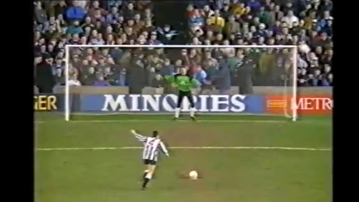 Flashback (FA Cup) Friday - United 2-2 Bournemouth, 22 Jan 1992
