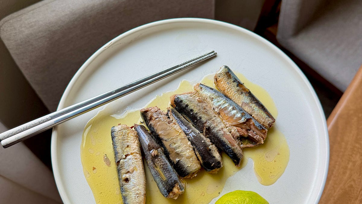 Day 1 of the sardine 'fast' + what I DIDN'T expect...