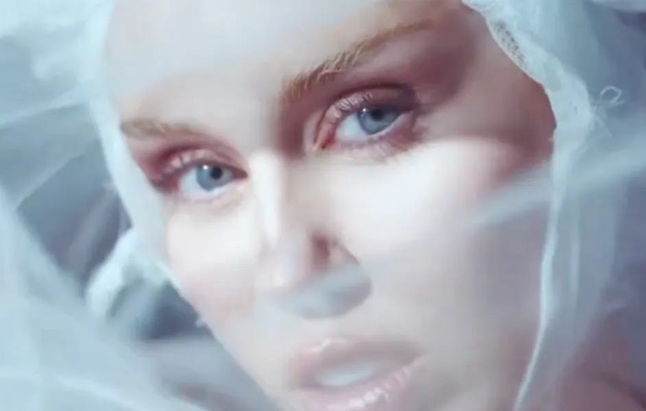 Miley Cyrus has announced a single. - The Music Digest