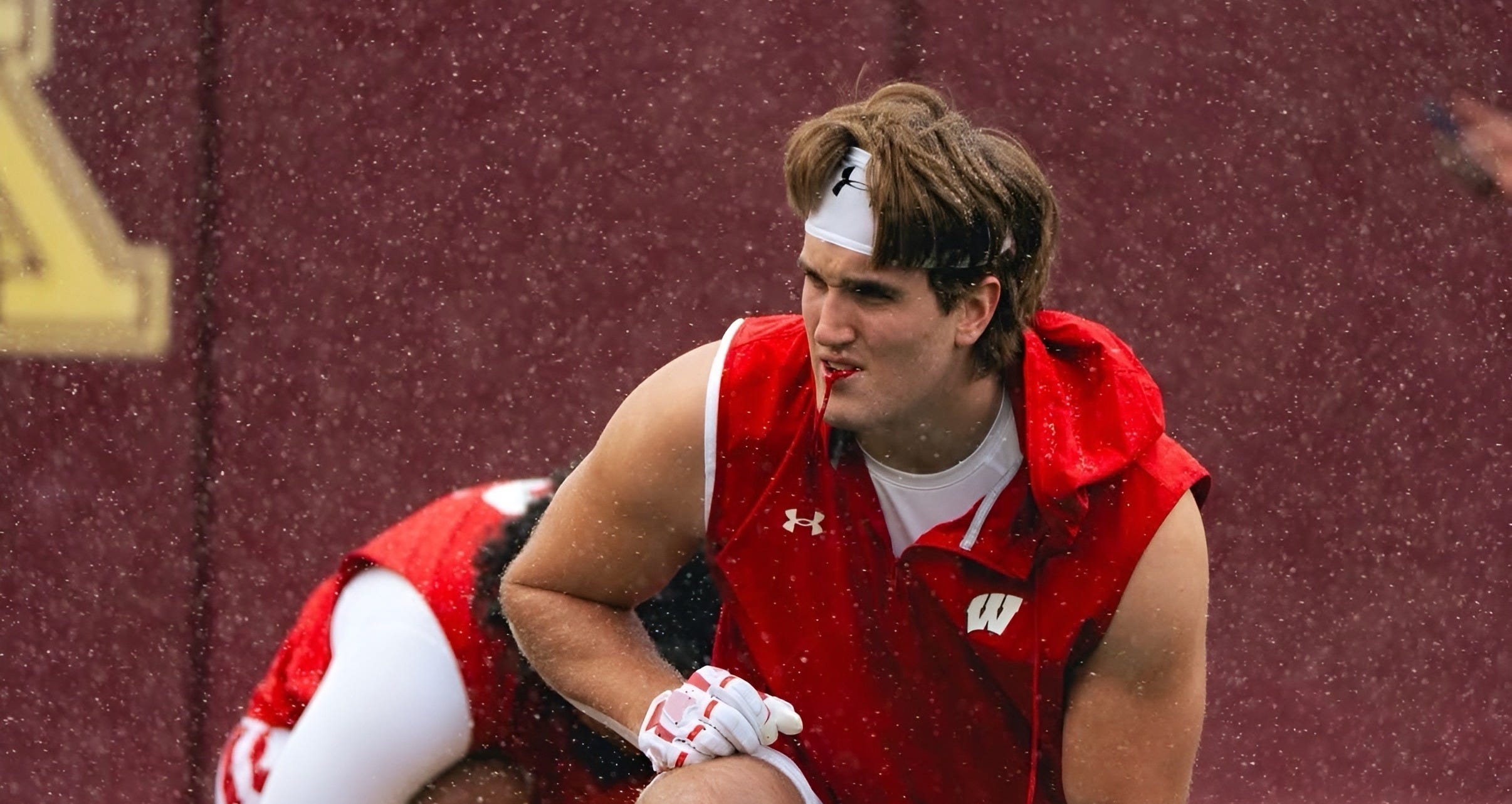 Wisconsin Badgers LB Christian Alliegro entering NCAA transfer portal