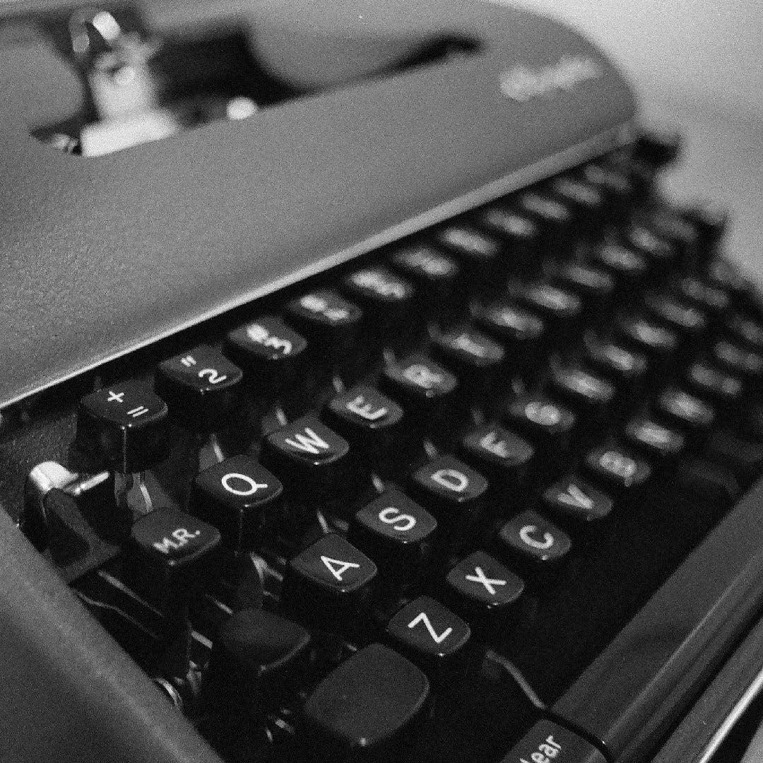 Lisa Kuznak | Substack