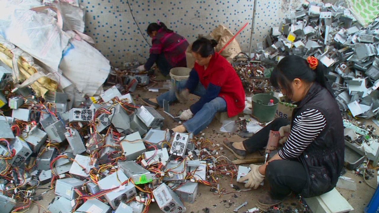 Waste Watch: E-Waste - by Umut - Circular Lab ♻️