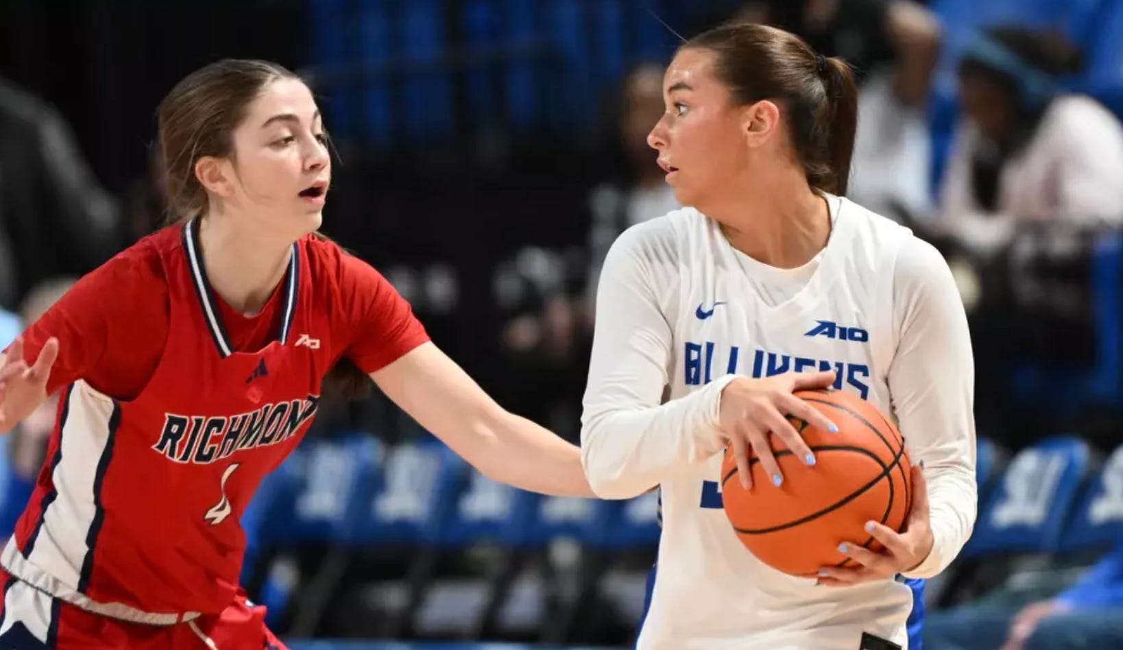 Richmond makes 16 3s in beating SLU - by Stu Durando