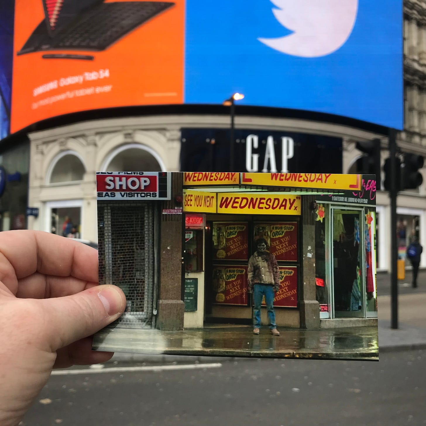 The Best Scene in 'An American Werewolf in London' (1981) Isn't the One ...