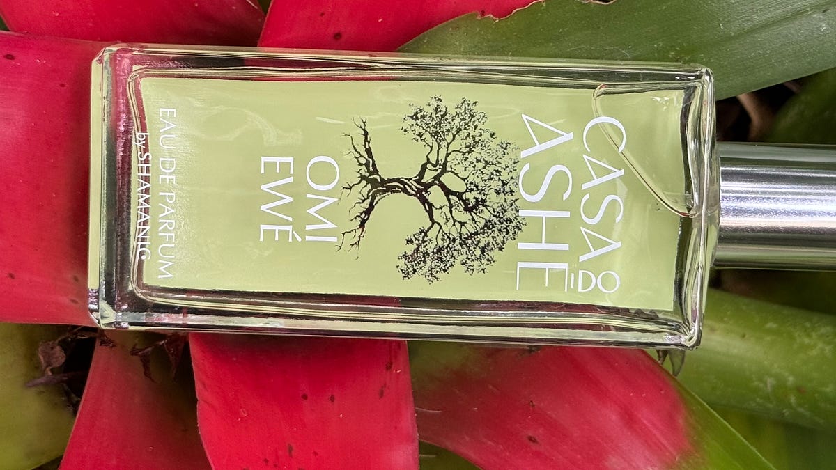 Duftöl oder Eau de Parfum? Zwei Arten, dich zu umhüllen