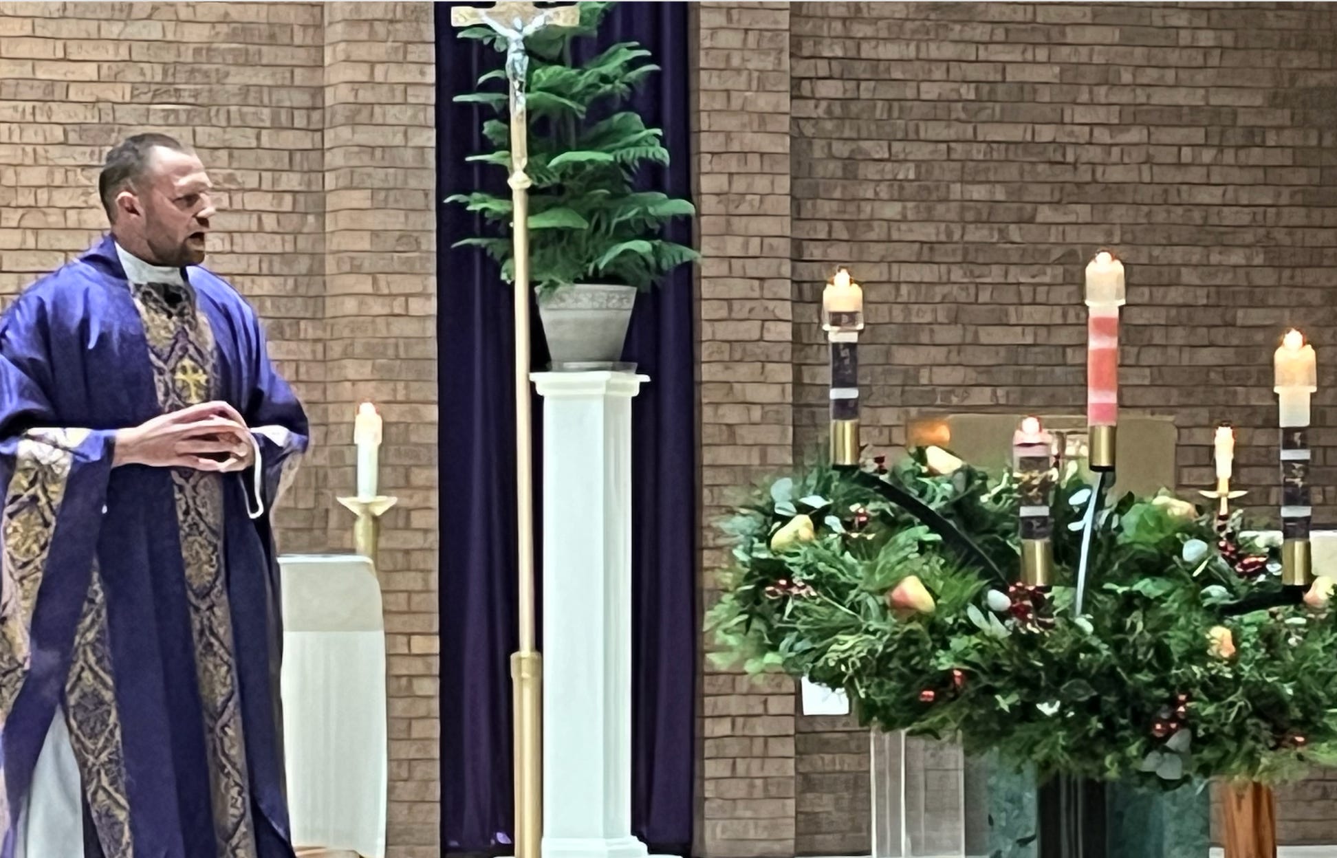 The Multi-Meaning of the Advent Wreath - by Fr. Luke Daghir