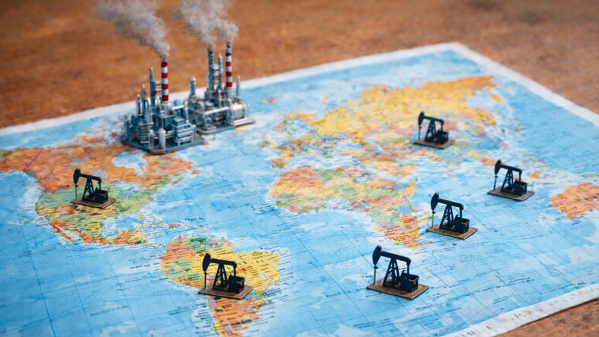 Now, Give Us Your Oil: The Board Game – Part 4 #073