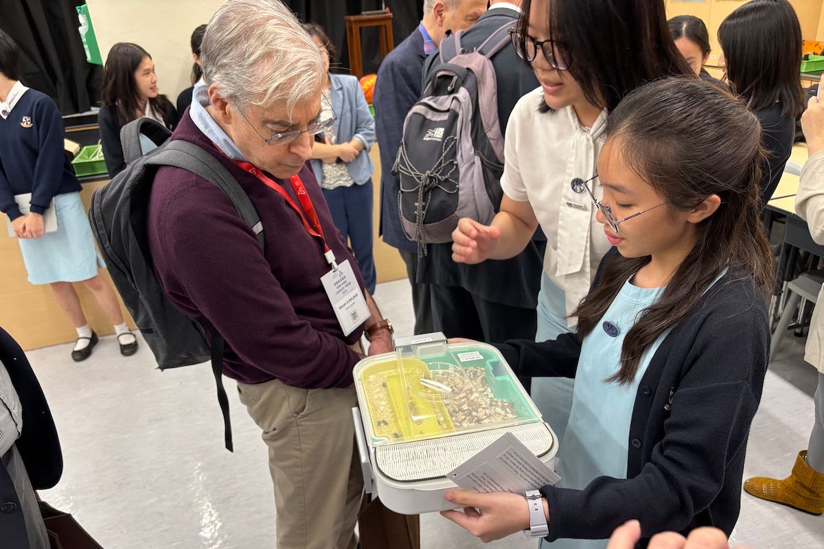 Six Questions Hong Kong Students Put to Renowned World‑Class Scientists