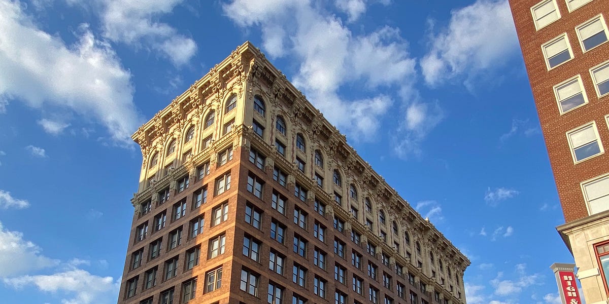 The Blonde Bella Artist - by Matthew J Brdecka