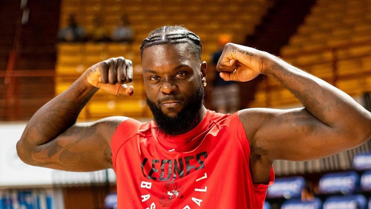 does lance stephenson have a ring