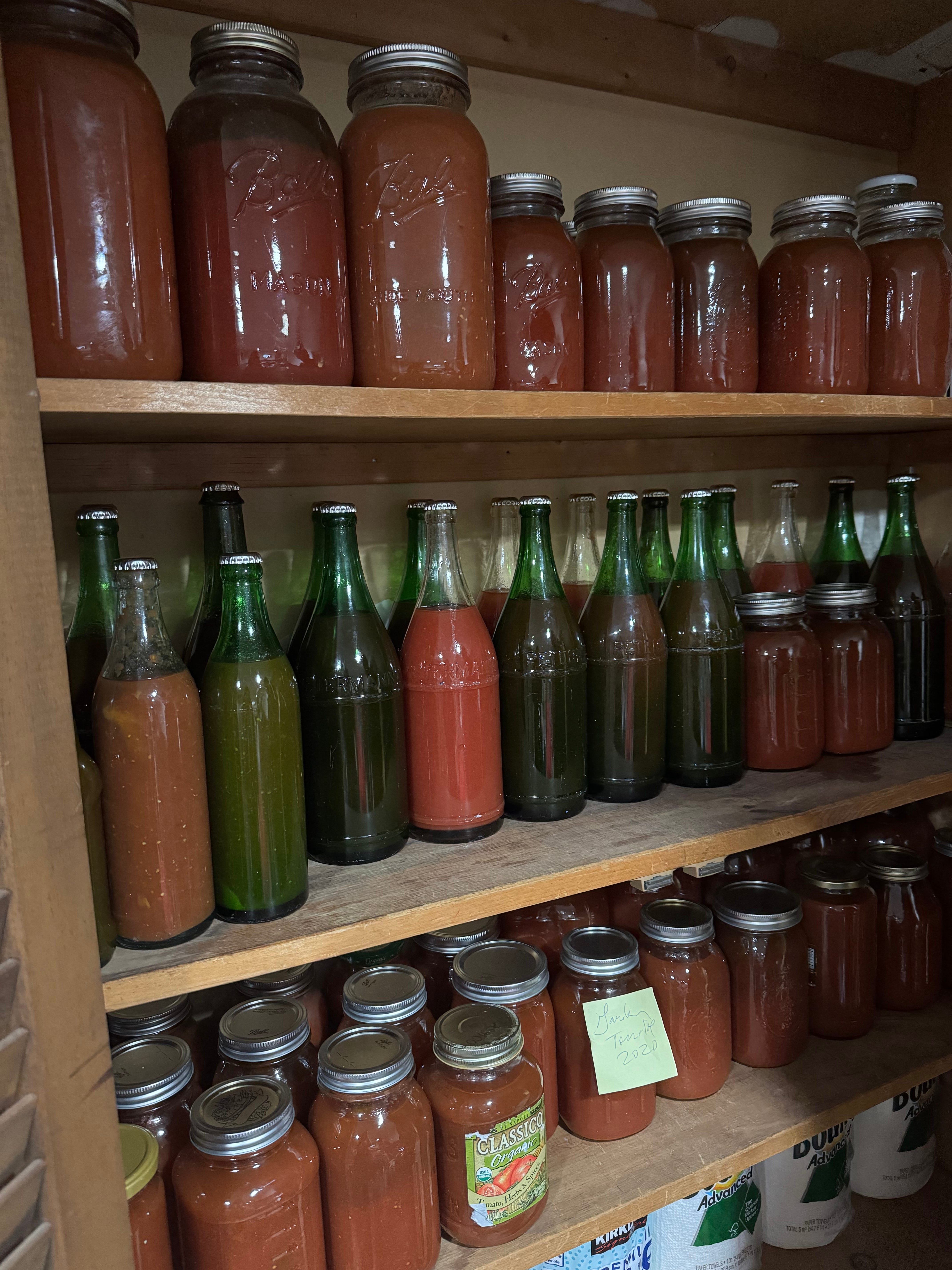 Why Niching Down Doesn't Work for Me - by Alexandra Matteo