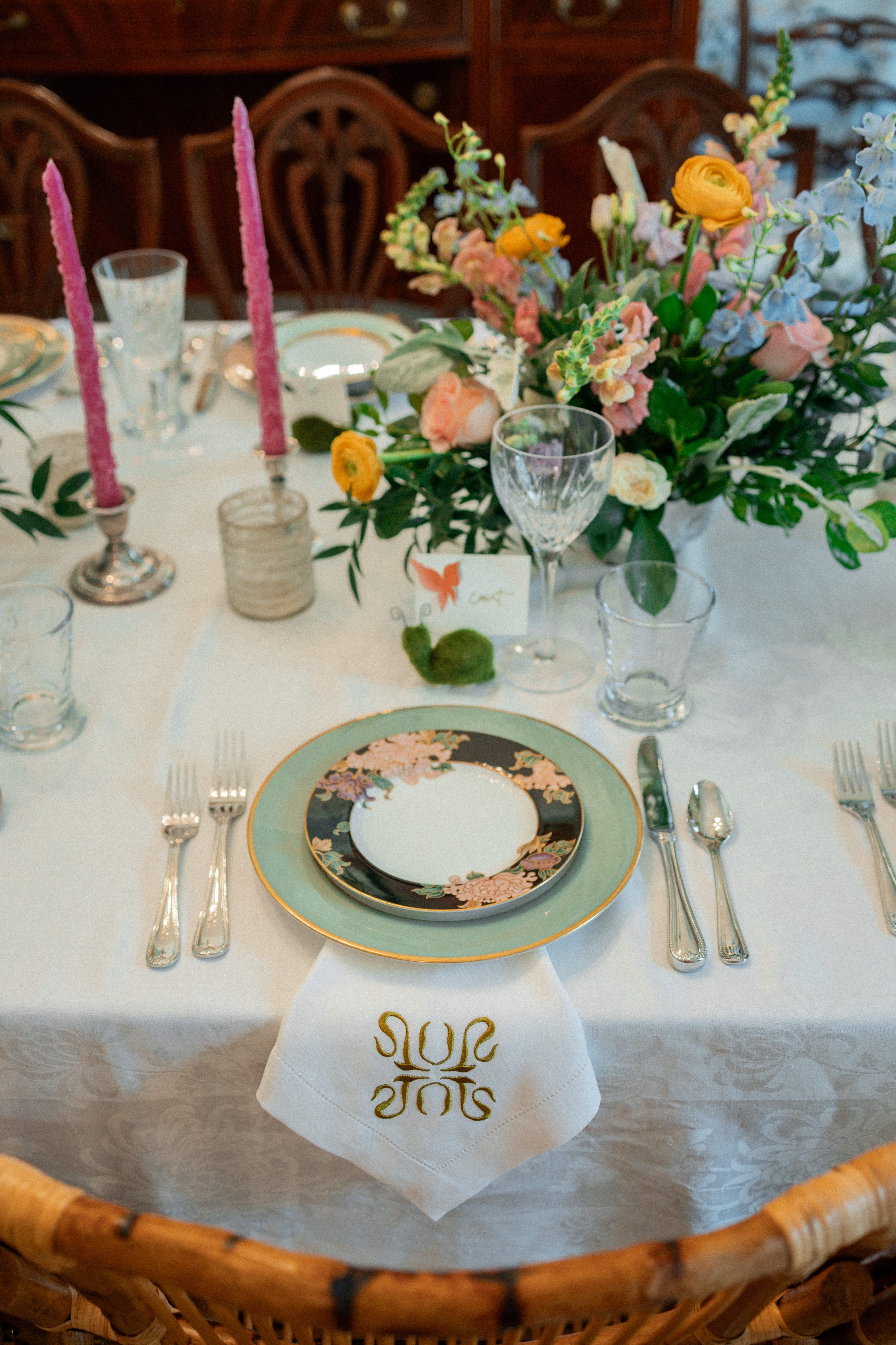 The Art of Hosting Well: Simple Etiquette Tips That Make Guests Feel ...