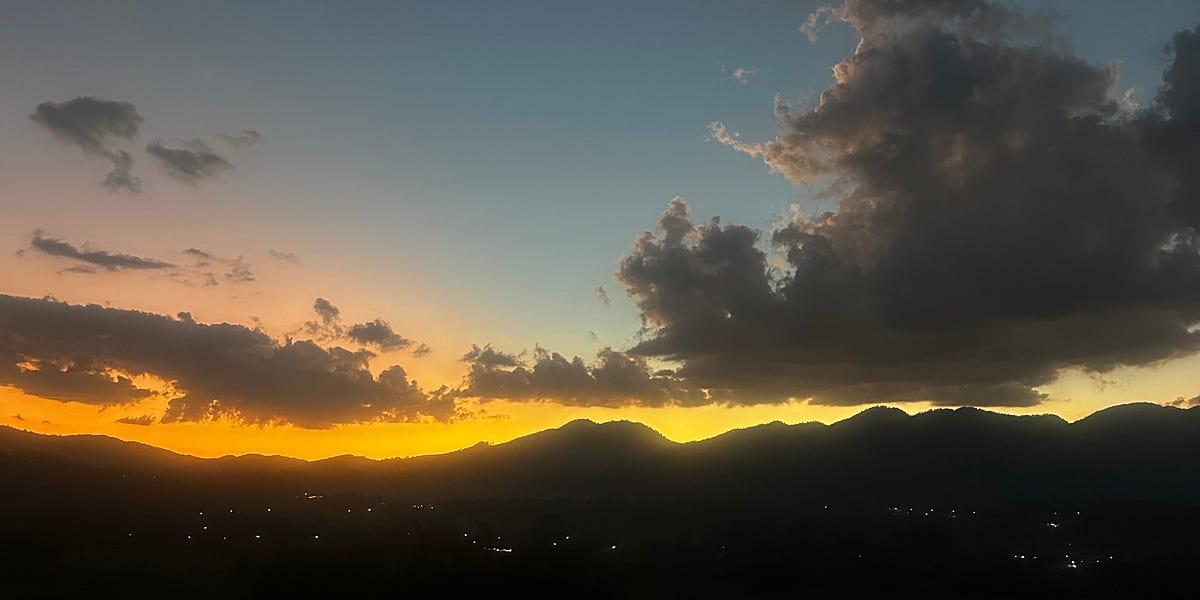 Travel diary #3: magic mushrooms, monks & meditation