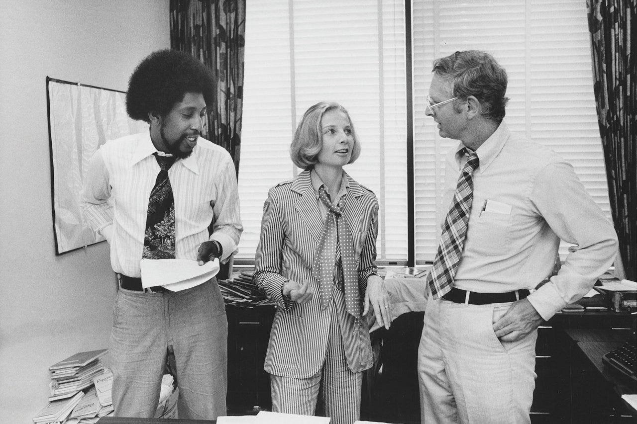 Grupo Eleanor Clift Mclaughlin