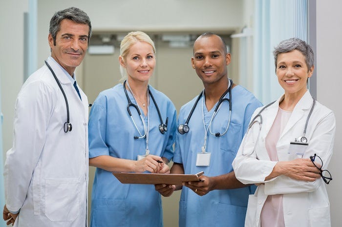 90 Doctor Jokes That Keep Medical Humor Fun, Clean, and Engaging