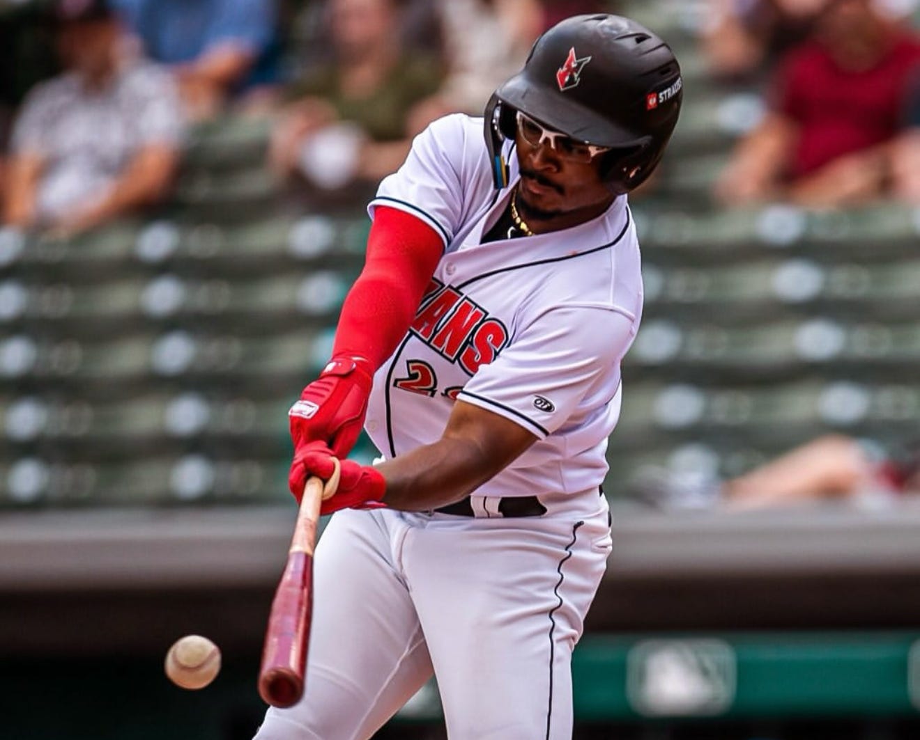 Red Sox add upper-minors outfield depth with Matt Frazier signing