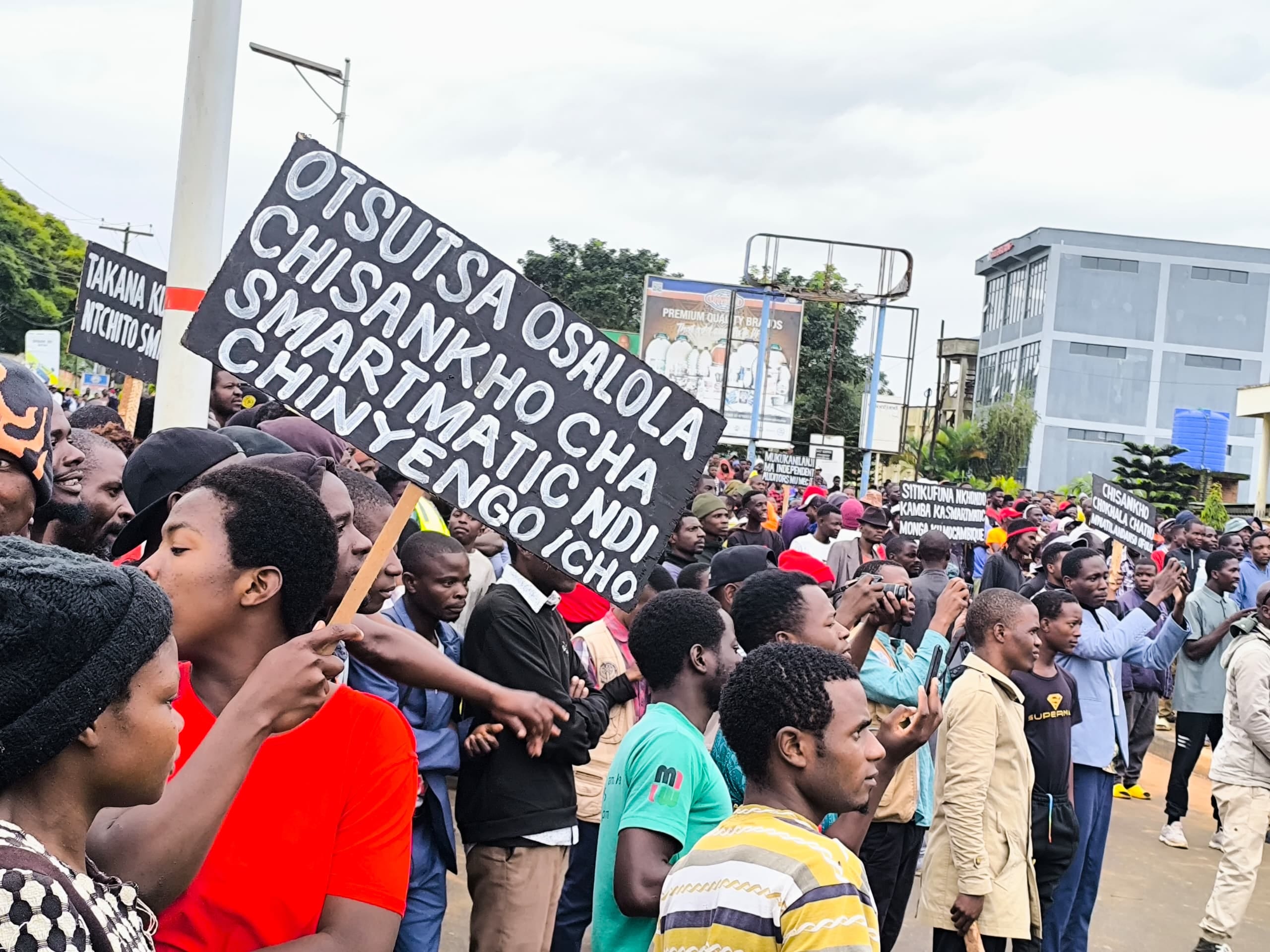 Malawi Protesters Demand Election Chief Resign, Machine Audit