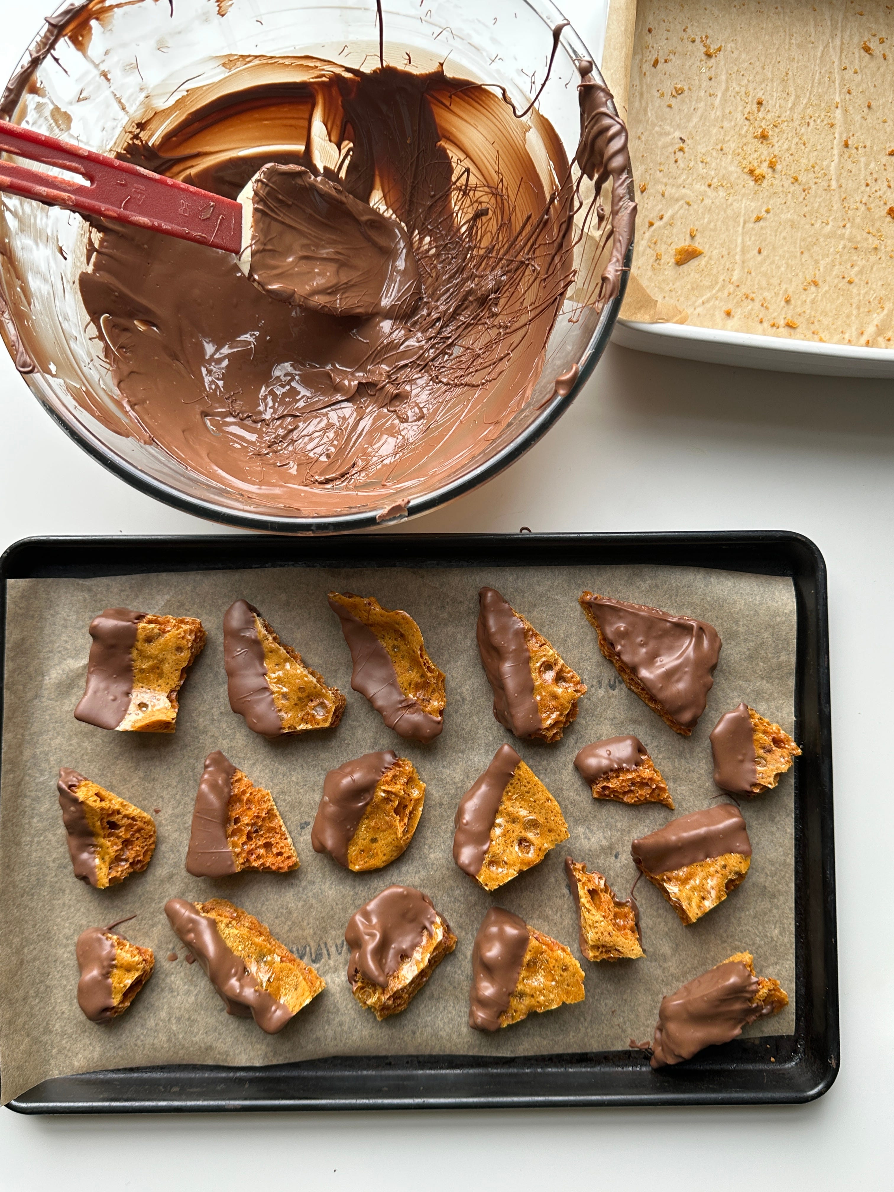 (9) 12 Days of Christmas: Spiced Honeycomb - by Nicola Lamb