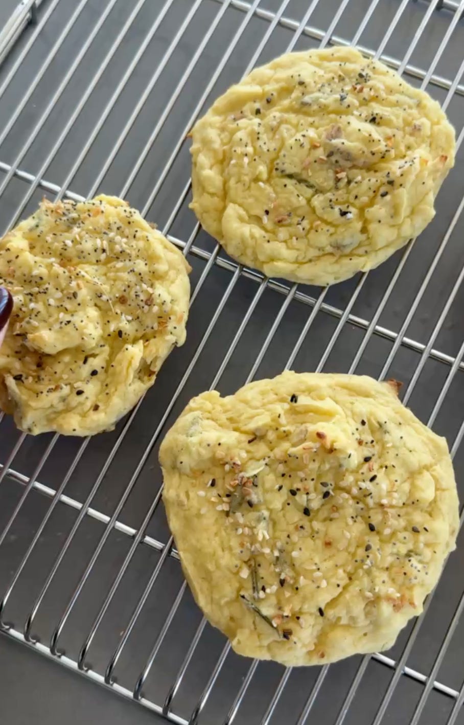 The EASIEST gluten free bread recipe! - by Carolina Salazar
