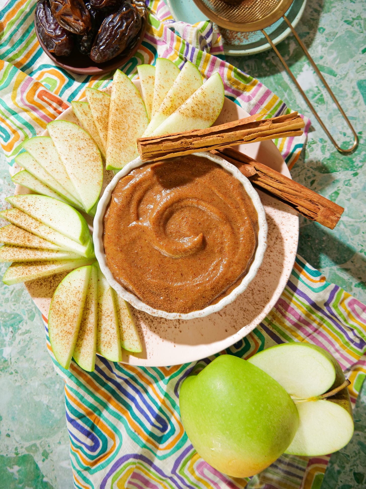 Salted Date Caramel Dip 🍏 - by Bai (Chef Bai)