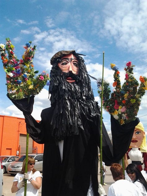 The Rolling Giant: Dallas, TX's Unlikely Egregore
