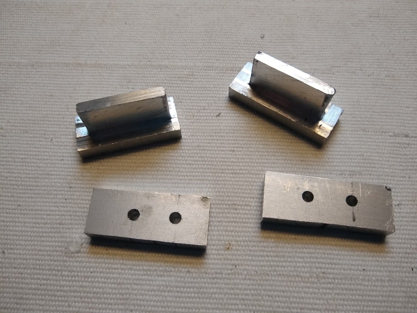 The Resourceful Sailor Replaces and Redesigns a Sailboat’s Spreader Tips