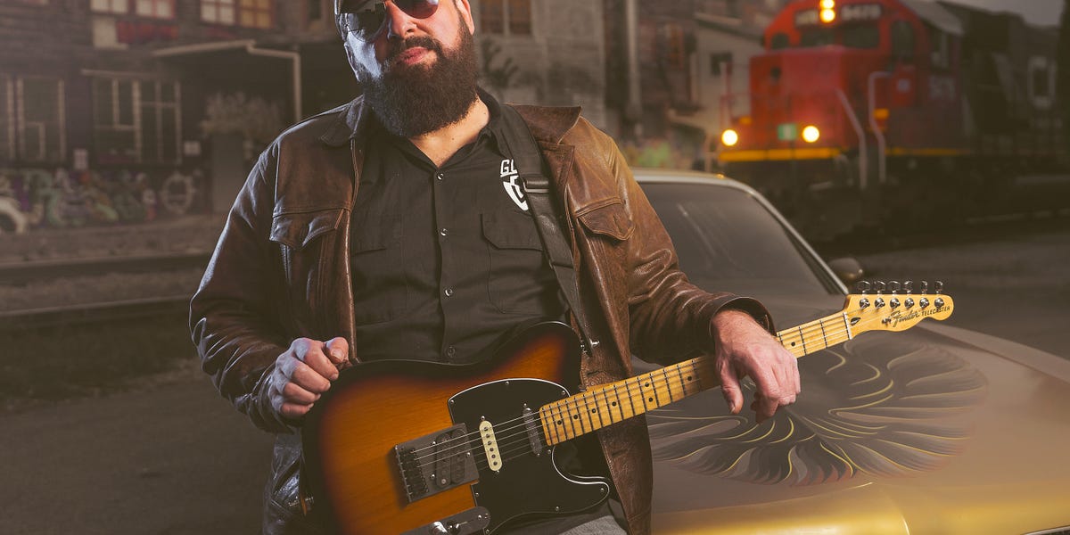 SHAWN DANIELS GOES "COUNTRY WILD" WITH HIS FIRED-UP SOPHOMORE SINGLE