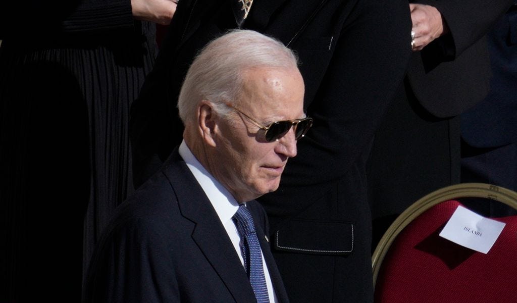 The Crimes of the Politburo - by Richard Aldous