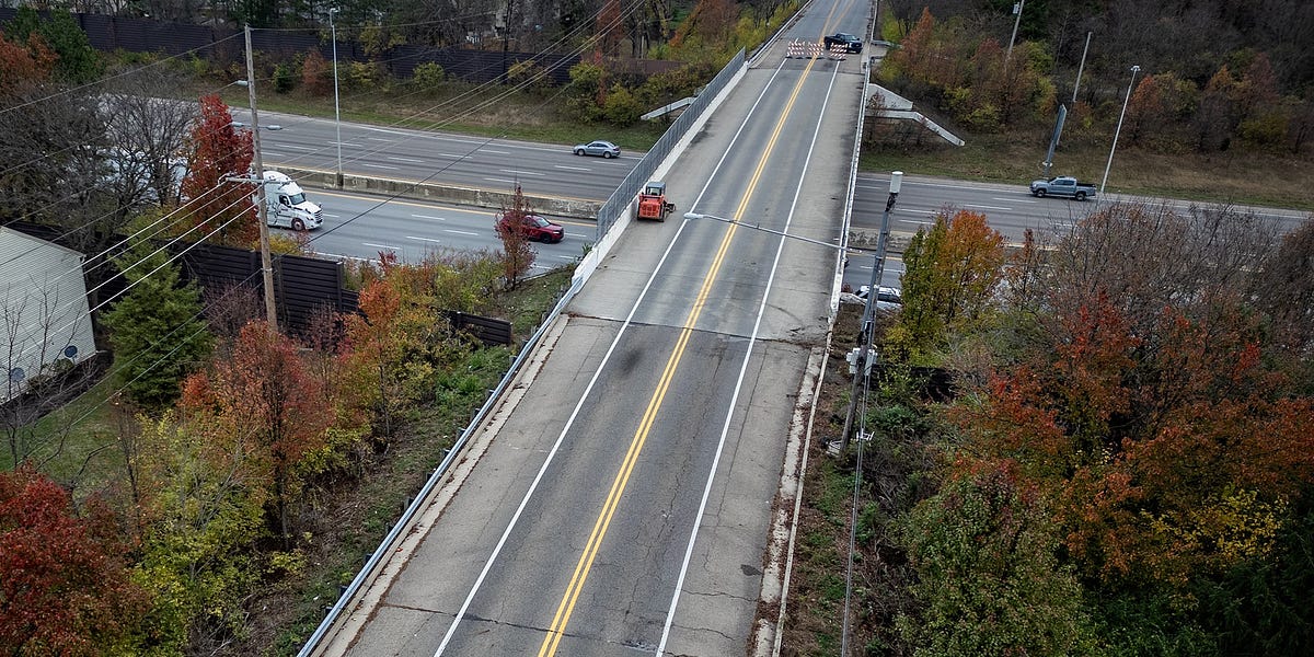 Main Street Closure Modified - by Gary Gardiner