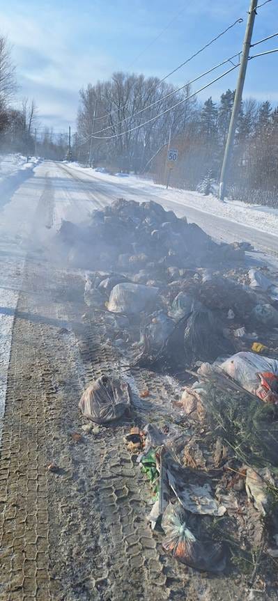 Compost truck fire prompts safety reminder in Ste-Catherine-de-Hatley