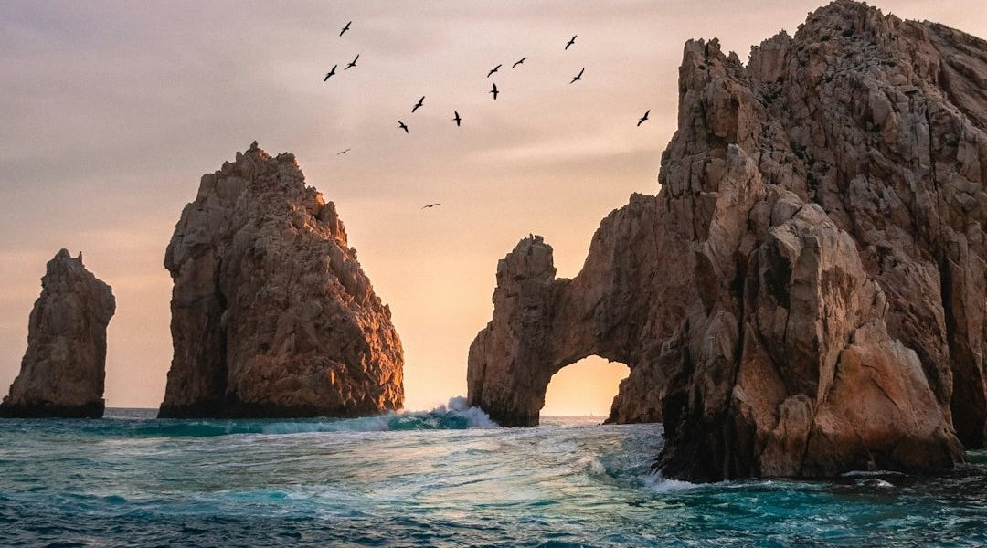 Urgent Warning: Cartel Violence @ Mexico Tourist Spot