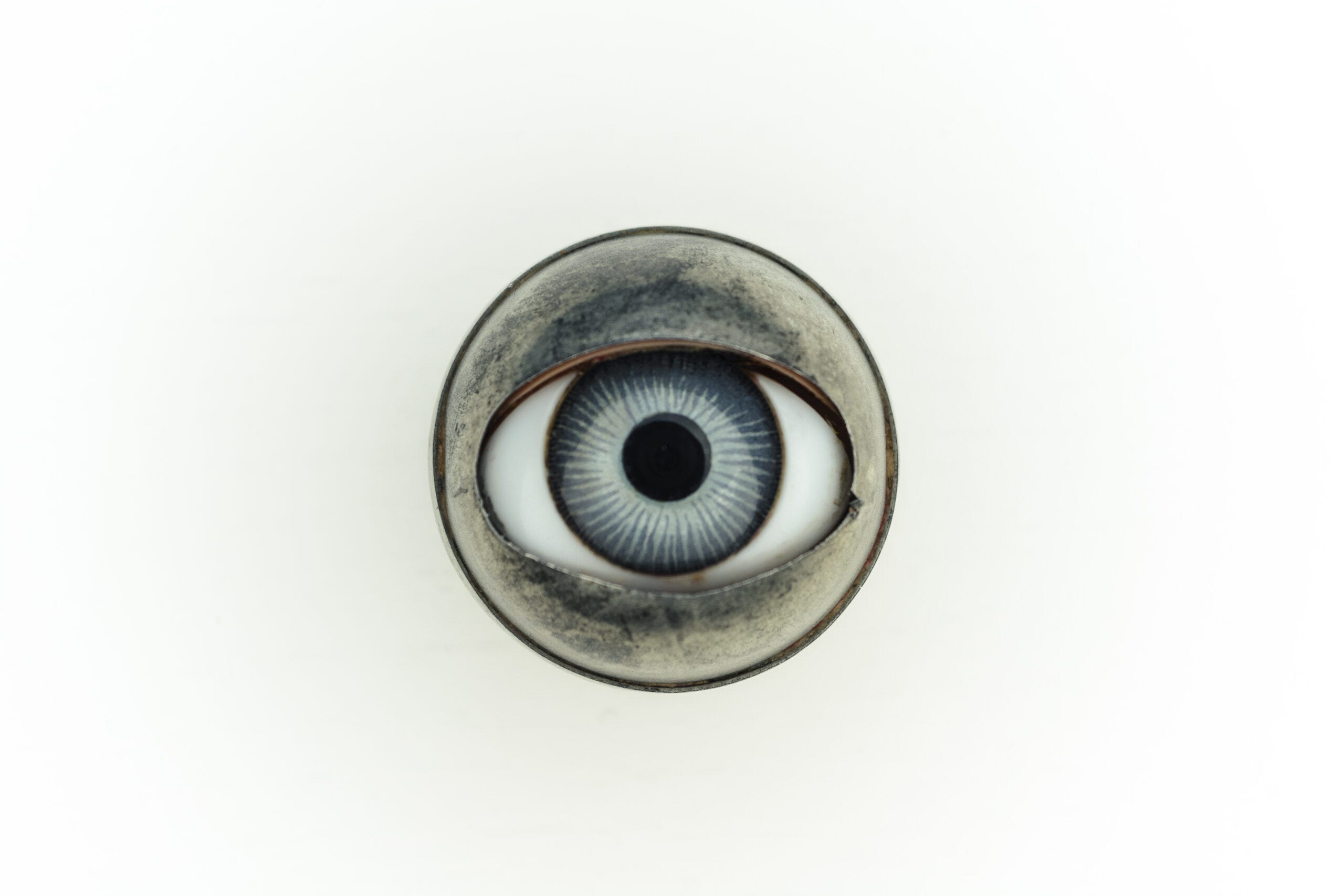 Woman creates growing ball from used contact lenses, names it Eyesha