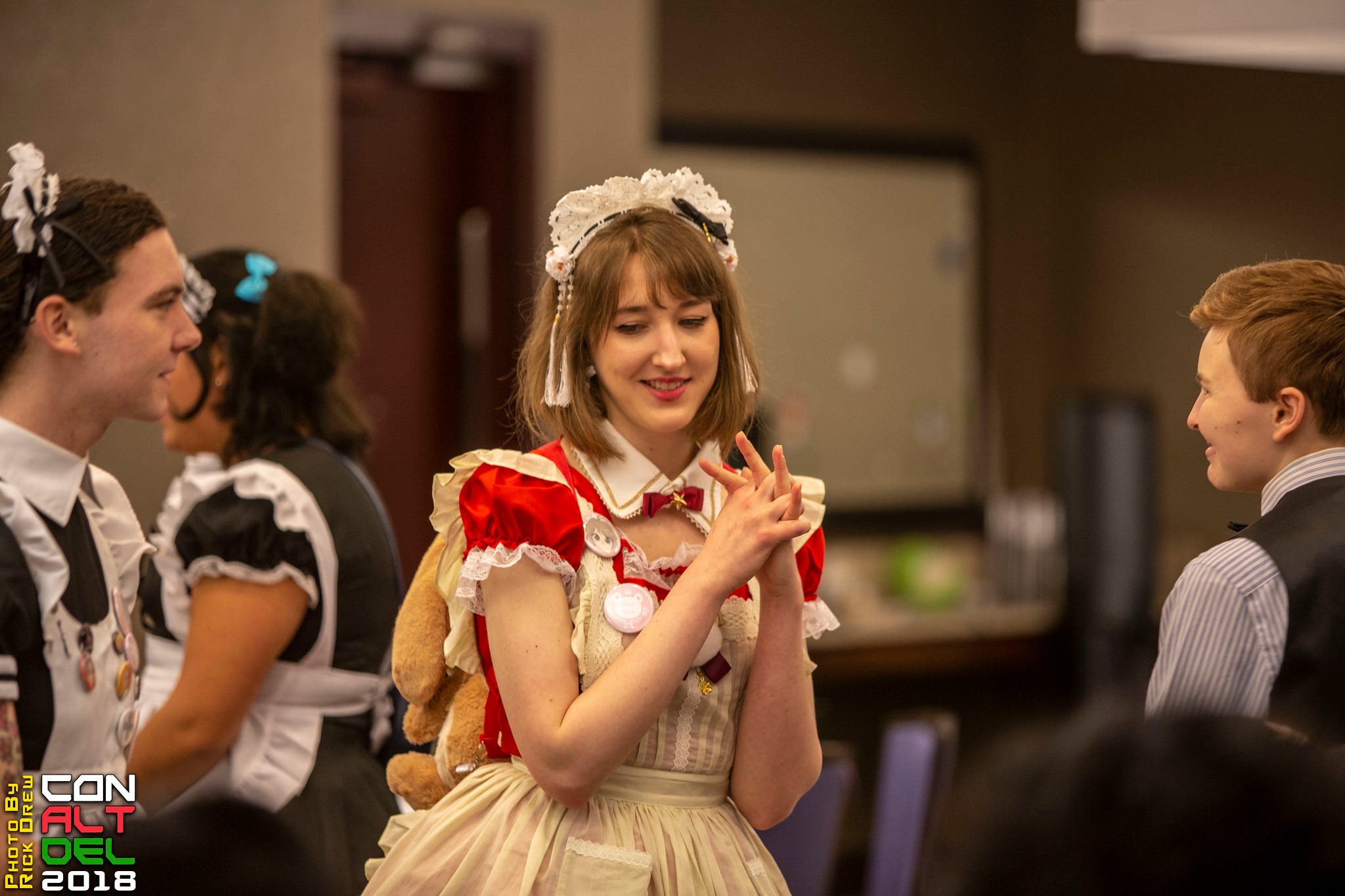 Royale Treatment: A First-Timer’s Guide to the M.A.G.E. Maid Café