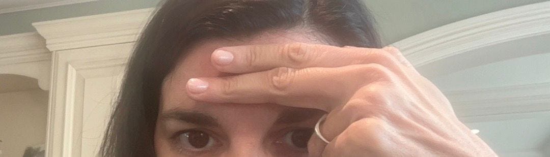 "No tenés dos dedos de frente" - by Cynthia Vilaplana