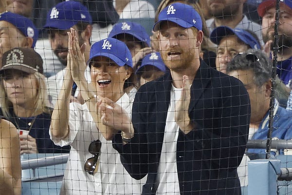 The Squawk | LaineyGossip | Substack