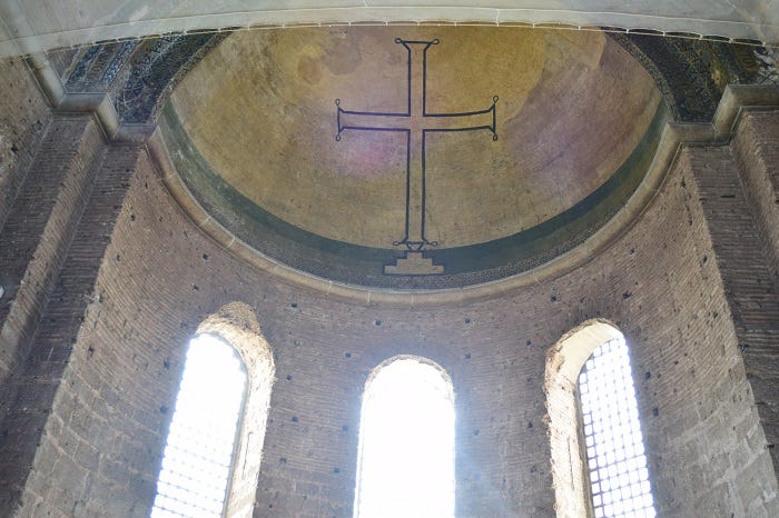 The "Crux Gemmata" - how the Cross was depicted in early Christian art