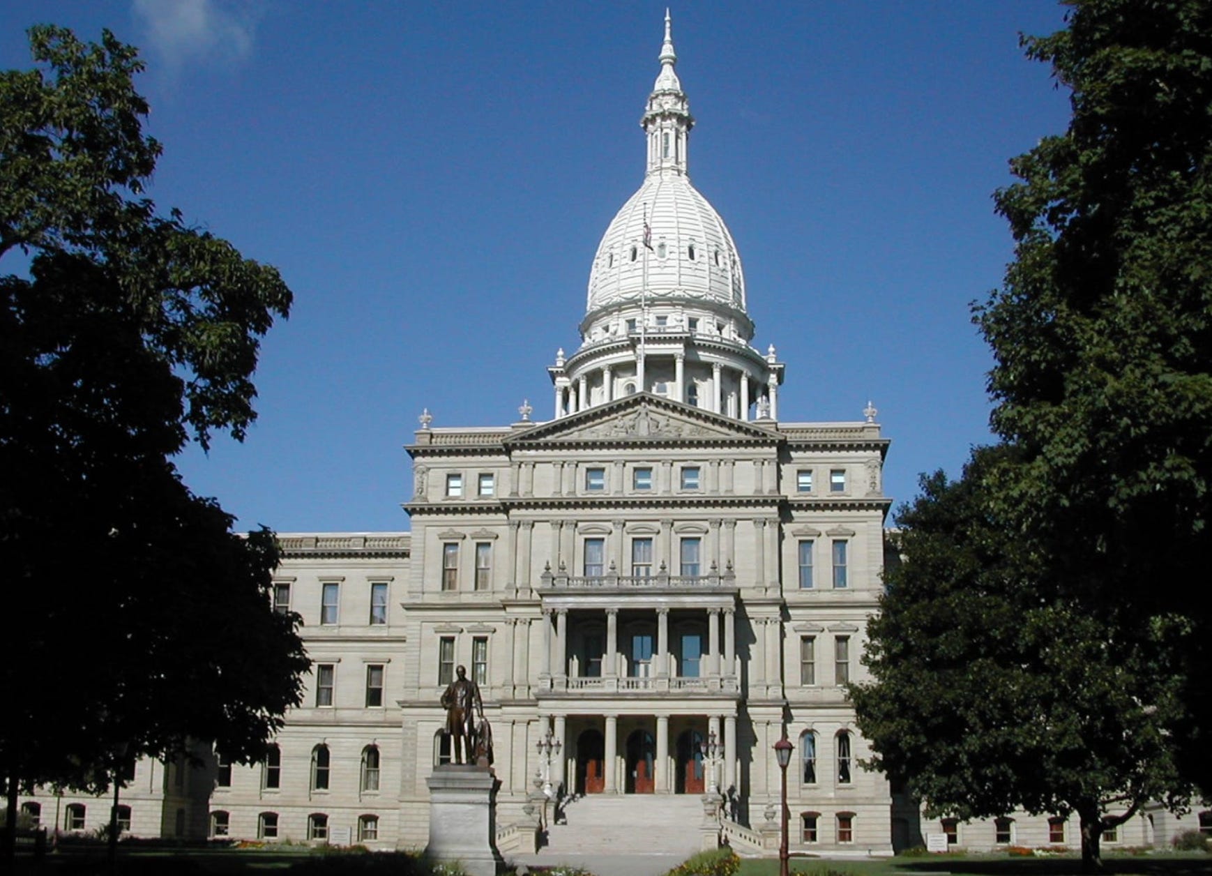 Rep. Wortz Cosponors Bill Outlawing Internet Pornography in Michigan