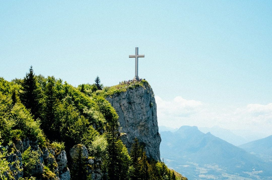 Cristo Crucificado: Centro da Fé e da Pregação