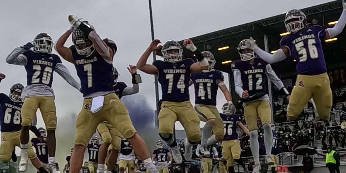 All-Wesco Football: A Dozen Viks Make All League