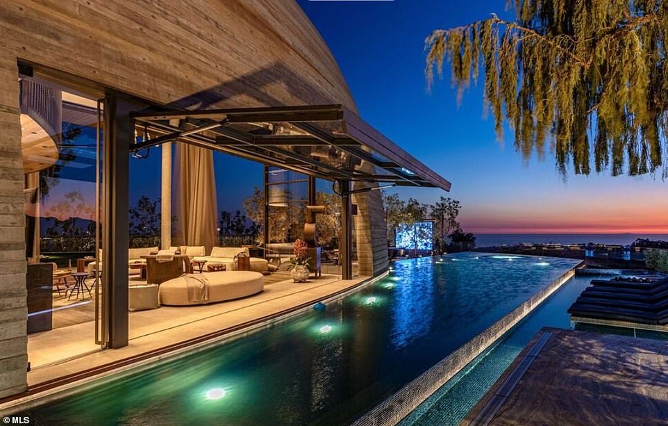 1601 San Onofre Dr Pacific Palisades. Something doesn't add up. $LAZR