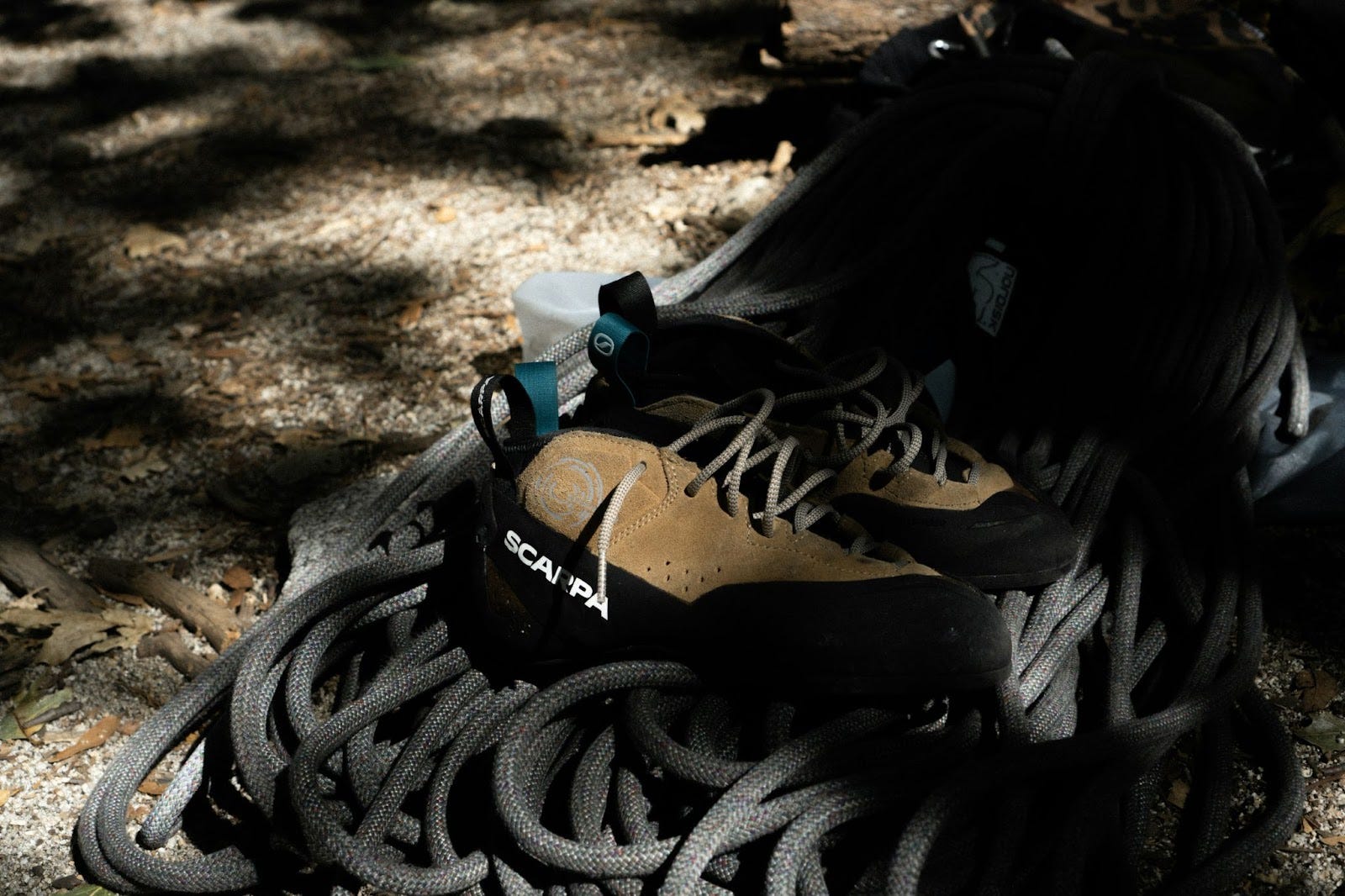 Are there sustainable alternatives to Synthetic Rubber?