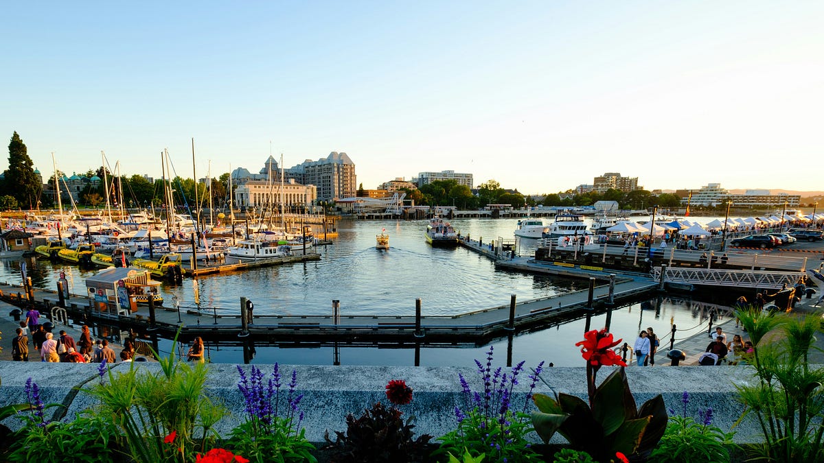 Canada has exactly one city with good weather and it’s too tiny