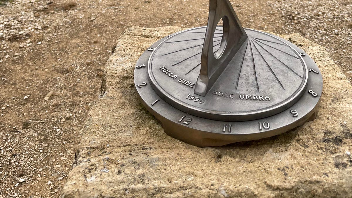 When the Bible references 6th hour and 9th hour, what time is that for ...