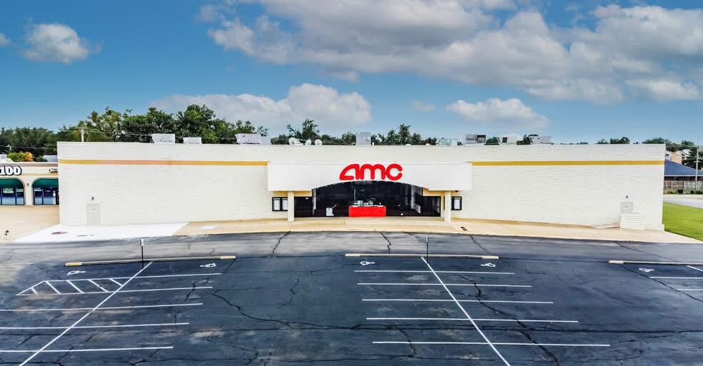 (PCM+)New ICON Theater to Reopen at AMC Site
