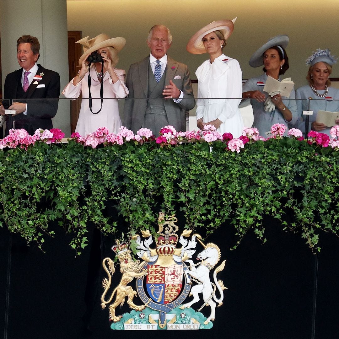 Claims of a Royal Ascot "ban" raise questions about Beatrice and ...