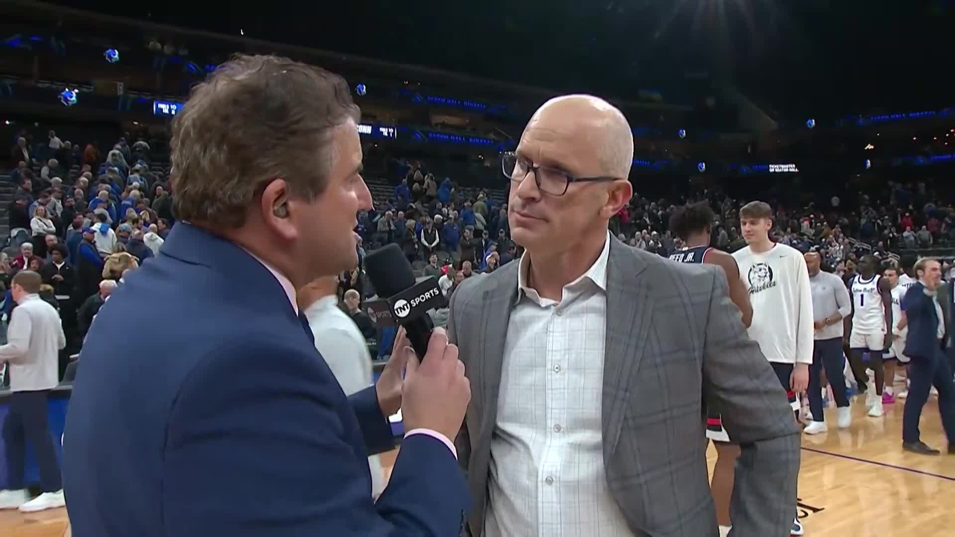Chatting Huskies with Andy Katz